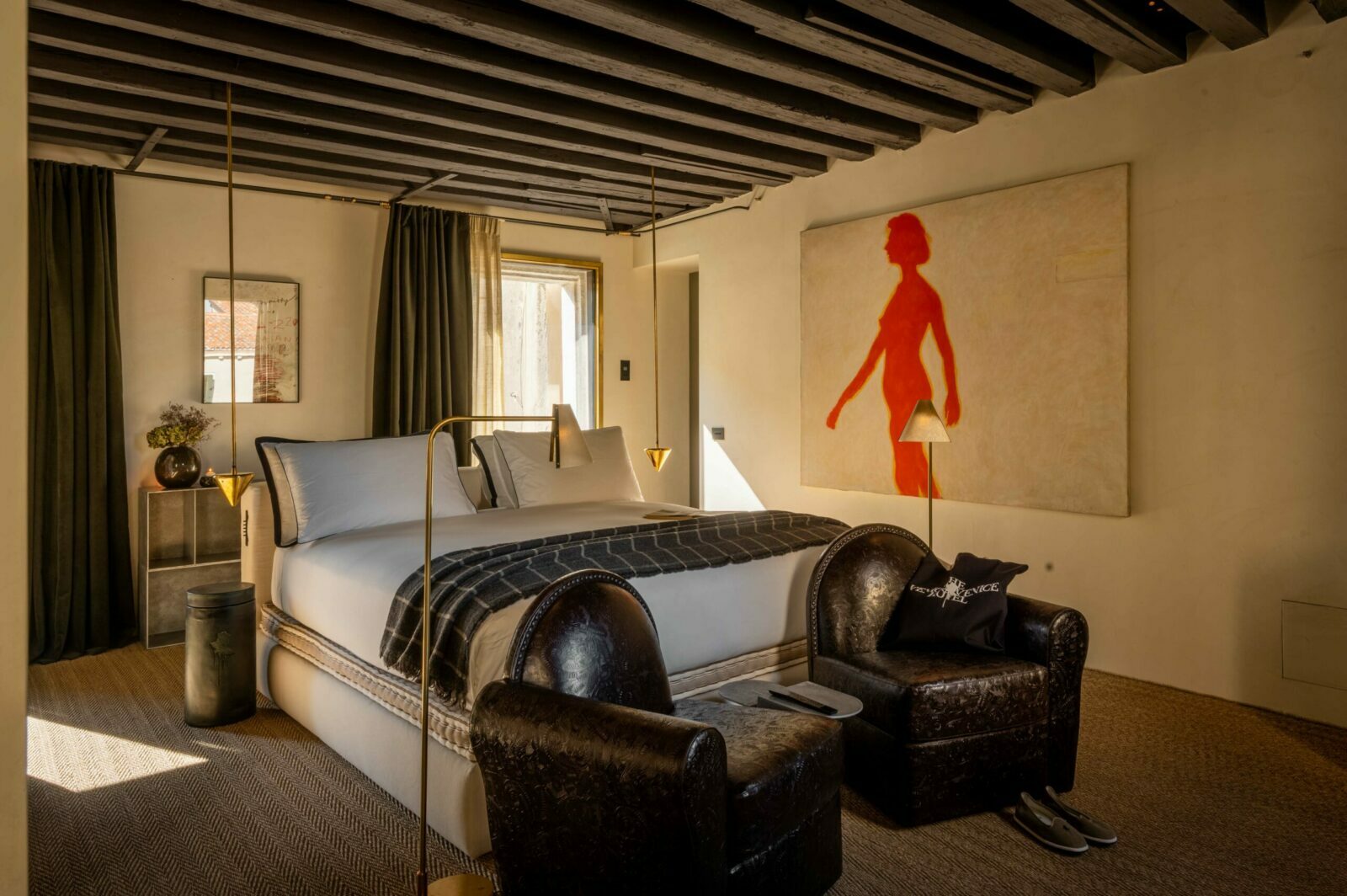 Room 39 - Romantic Symbolism - The Venice Venice Hotel